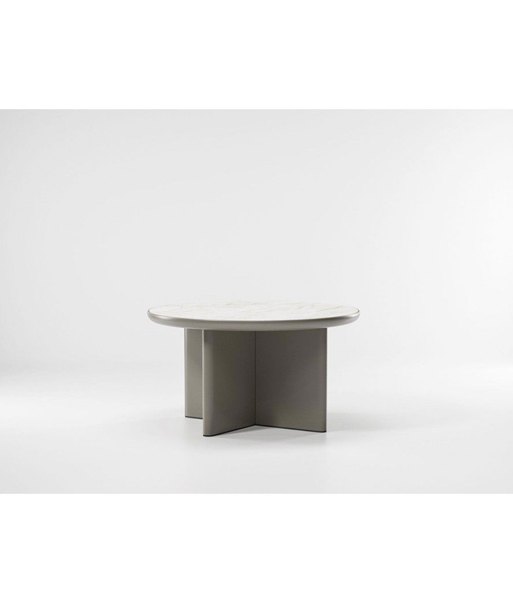 CALA DINING TABLE
